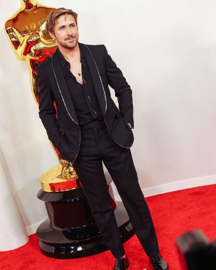 What is Ryan Gosling Height? Discover the Actor's Size • AWSMONE