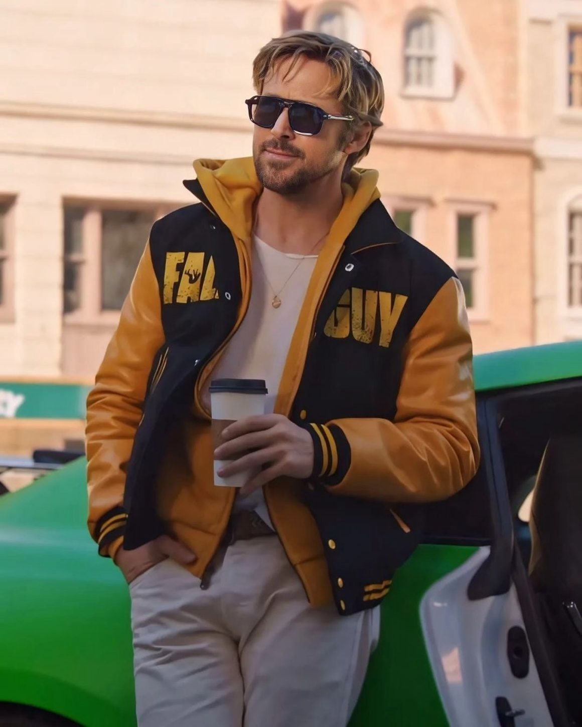 What is Ryan Gosling Height? Discover the Actor's Size • AWSMONE